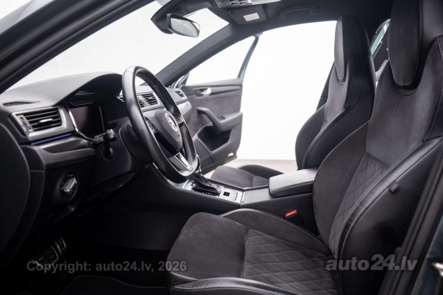 Grey Skoda SuperB 2019 in Tallinn, with an engine capacity of 2.00 L and mileage of 150 thousand km for 20999 €, photo 10 on AUTOMOTO.COM.LV