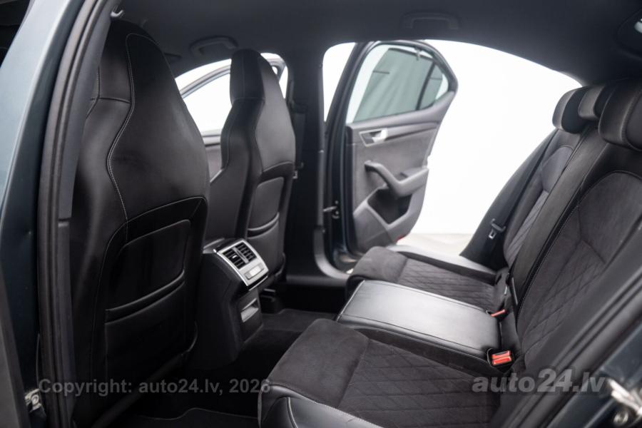 Grey Skoda SuperB 2019 in Tallinn, with an engine capacity of 2.00 L and mileage of 150 thousand km for 20999 €, photo 11 on AUTOMOTO.COM.LV