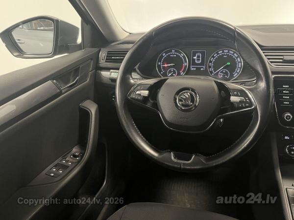 Pelēks Skoda SuperB 2020 Tallina, ar dzinēja tilpumu 2.00 L un nobraukumu 150 tūkst. km par 15700 €, foto 10 vietnē AUTOMOTO.COM.LV