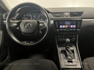 Pelēks Skoda SuperB 2020 Tallina, ar dzinēja tilpumu 2.00 L un nobraukumu 150 tūkst. km par 15700 €, foto 11 vietnē AUTOMOTO.COM.LV