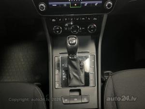 Pelēks Skoda SuperB 2020 Tallina, ar dzinēja tilpumu 2.00 L un nobraukumu 150 tūkst. km par 15700 €, foto 13 vietnē AUTOMOTO.COM.LV
