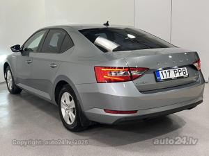 Pelēks Skoda SuperB 2020 Tallina, ar dzinēja tilpumu 2.00 L un nobraukumu 150 tūkst. km par 15700 €, foto 24 vietnē AUTOMOTO.COM.LV
