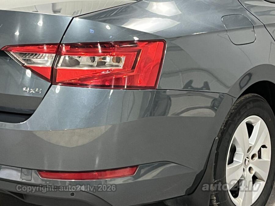 Grey Skoda SuperB 2020 in Tallinn, with an engine capacity of 2.00 L and mileage of 237 thousand km for 12900 €, photo 18 on AUTOMOTO.COM.LV