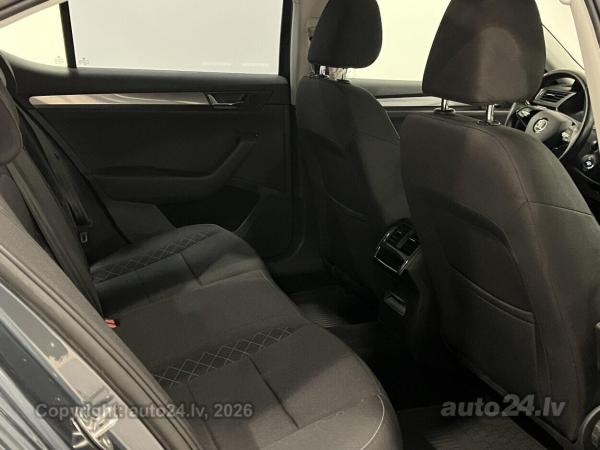 Pelēks Skoda SuperB 2020 Tallina, ar dzinēja tilpumu 2.00 L un nobraukumu 230 tūkst. km par 12900 €, foto 4 vietnē AUTOMOTO.COM.LV