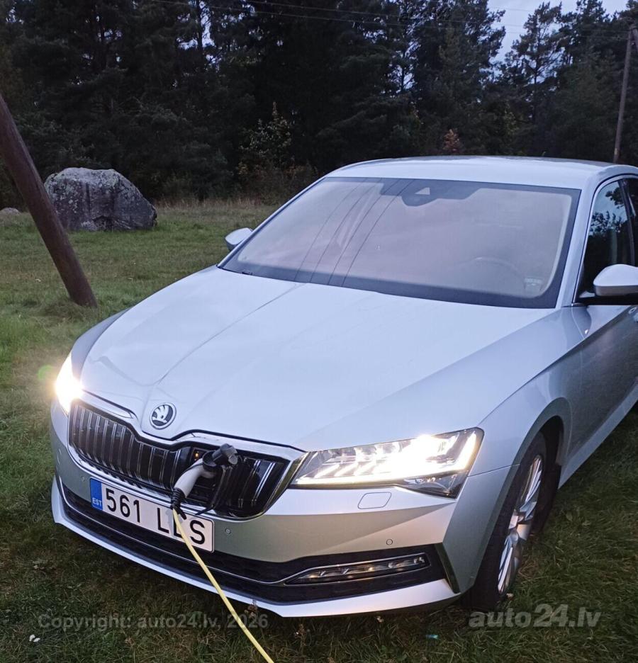 Grey Skoda SuperB 2020 in Parnu, with an engine capacity of 1.40 L and mileage of 88 thousand km for 22000 €, photo 4 on AUTOMOTO.COM.LV