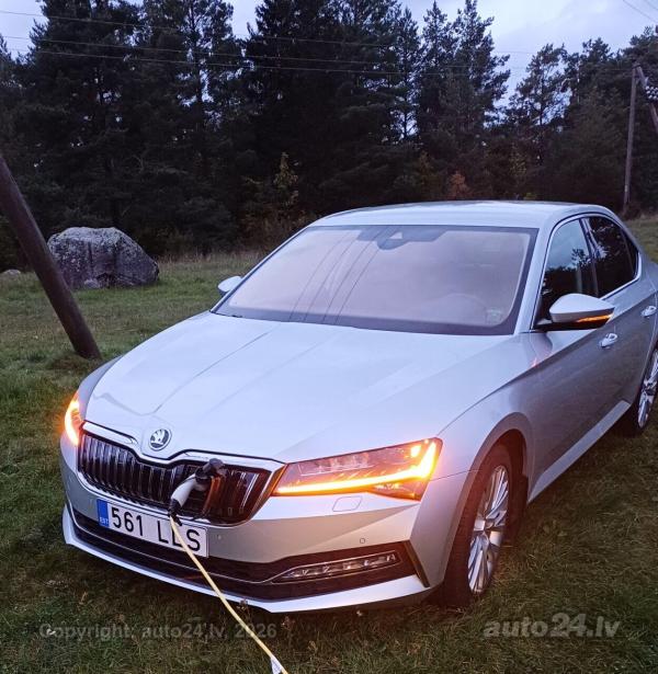 Pelēks Skoda SuperB 2020 Pērnava, ar dzinēja tilpumu 1.40 L un nobraukumu 88 tūkst. km par 22000 €, foto 6 vietnē AUTOMOTO.COM.LV