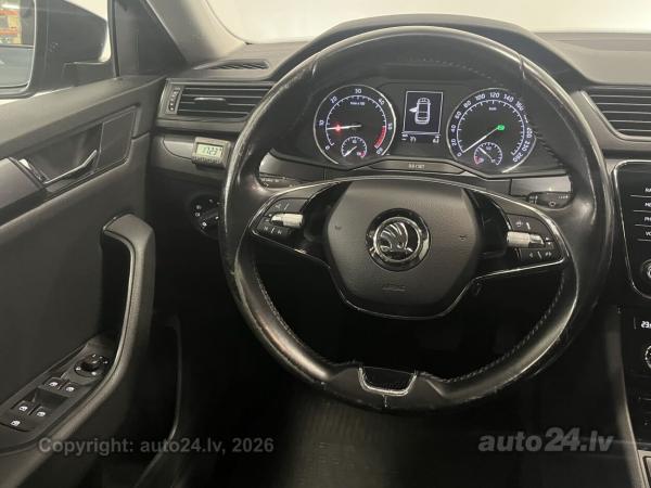 Pelēks Skoda SuperB 2020 Tallina, ar dzinēja tilpumu 2.00 L un nobraukumu 218 tūkst. km par 13400 €, foto 10 vietnē AUTOMOTO.COM.LV