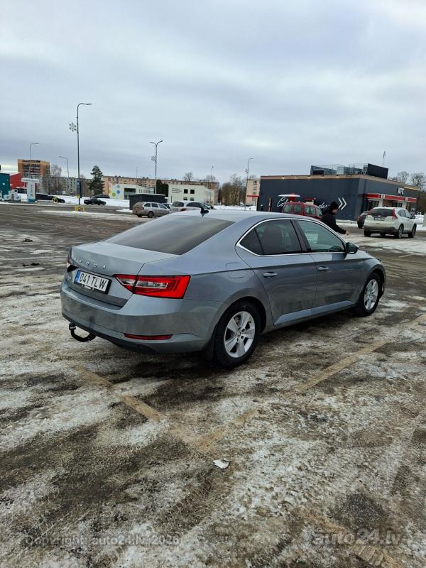 Pelēks Skoda SuperB 2020 Tallina, ar dzinēja tilpumu 2.00 L un nobraukumu 164 tūkst. km par 18500 €, foto 2 vietnē AUTOMOTO.COM.LV