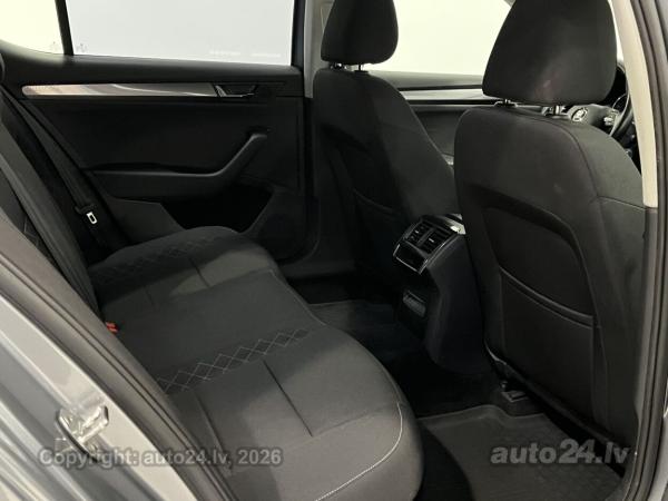 Pelēks Skoda SuperB 2020 Tallina, ar dzinēja tilpumu 2.00 L un nobraukumu 210 tūkst. km par 12900 €, foto 4 vietnē AUTOMOTO.COM.LV