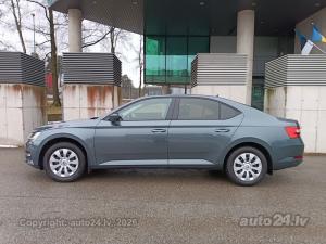 Grey Skoda SuperB 2020 in Tallinn, with an engine capacity of 2.00 L and mileage of 150 thousand km for 17770 €, photo 5 on AUTOMOTO.COM.LV