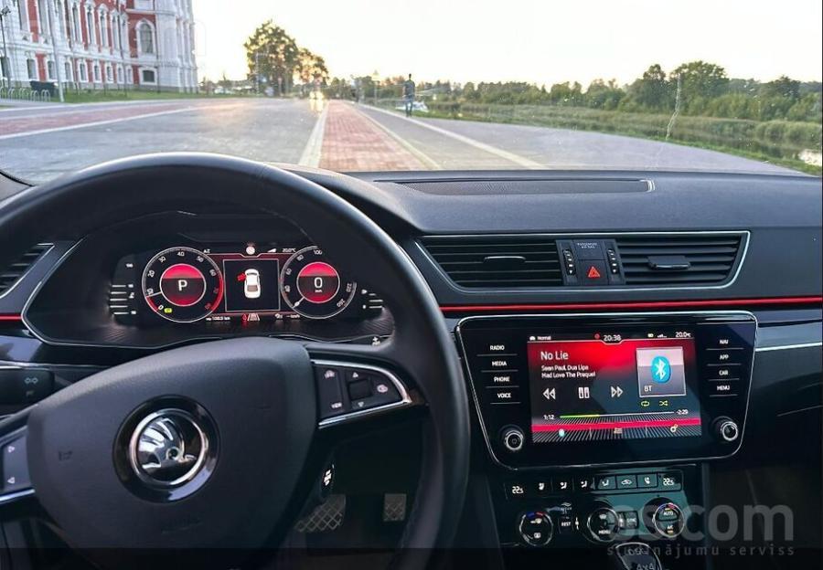 Grey Skoda SuperB 2020 in Riga, with an engine capacity of 2.00 L and mileage of 147 thousand km for 20900 €, photo 10 on AUTOMOTO.COM.LV