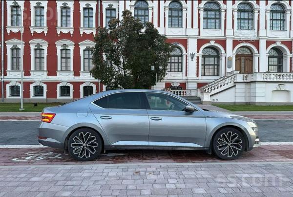 Skoda SuperB 2020 Rīga vietnē Pelēks Skoda SuperB 2020 Rīga, ar dzinēja tilpumu 2.00 L un nobraukumu 147 tūkst. km par 20900 €, foto 3 vietnē AUTOMOTO.COM.LV