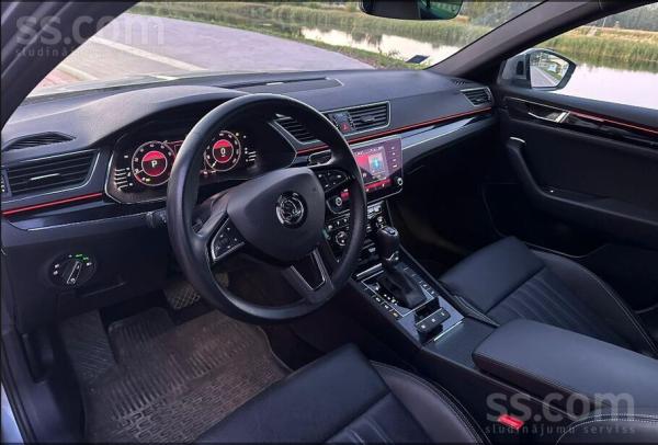 Skoda SuperB 2020 Rīga vietnē Pelēks Skoda SuperB 2020 Rīga, ar dzinēja tilpumu 2.00 L un nobraukumu 147 tūkst. km par 20900 €, foto 9 vietnē AUTOMOTO.COM.LV
