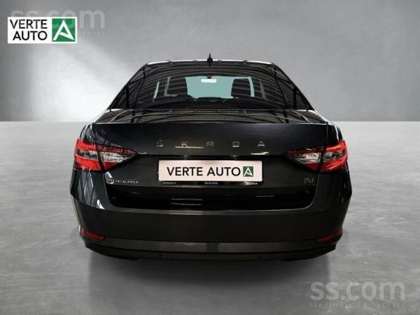Pelēks Skoda SuperB 2021 Rīga, ar dzinēja tilpumu 1.40 L un nobraukumu 121 tūkst. km par 20490 €, foto 5 vietnē AUTOMOTO.COM.LV