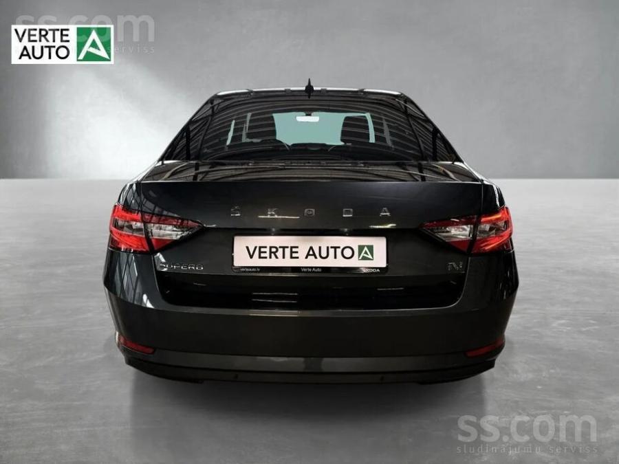 Grey Skoda SuperB 2021 in Riga, with an engine capacity of 1.40 L and mileage of 121 thousand km for 20490 €, photo 6 on AUTOMOTO.COM.LV