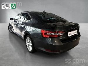 Grey Skoda SuperB 2021 in Riga, with an engine capacity of 1.40 L and mileage of 121 thousand km for 20490 €, photo 7 on AUTOMOTO.COM.LV
