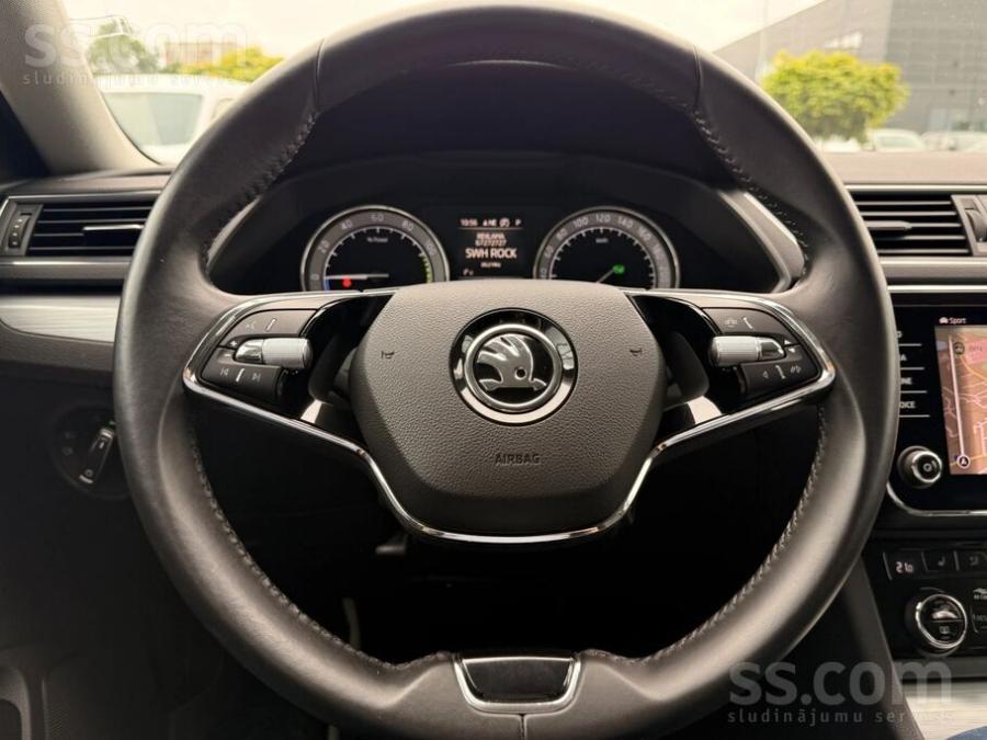 Grey Skoda SuperB 2021 in Riga, with an engine capacity of 1.40 L and mileage of 121 thousand km for 20490 €, photo 11 on AUTOMOTO.COM.LV