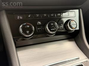 Grey Skoda SuperB 2021 in Riga, with an engine capacity of 1.40 L and mileage of 121 thousand km for 20490 €, photo 12 on AUTOMOTO.COM.LV