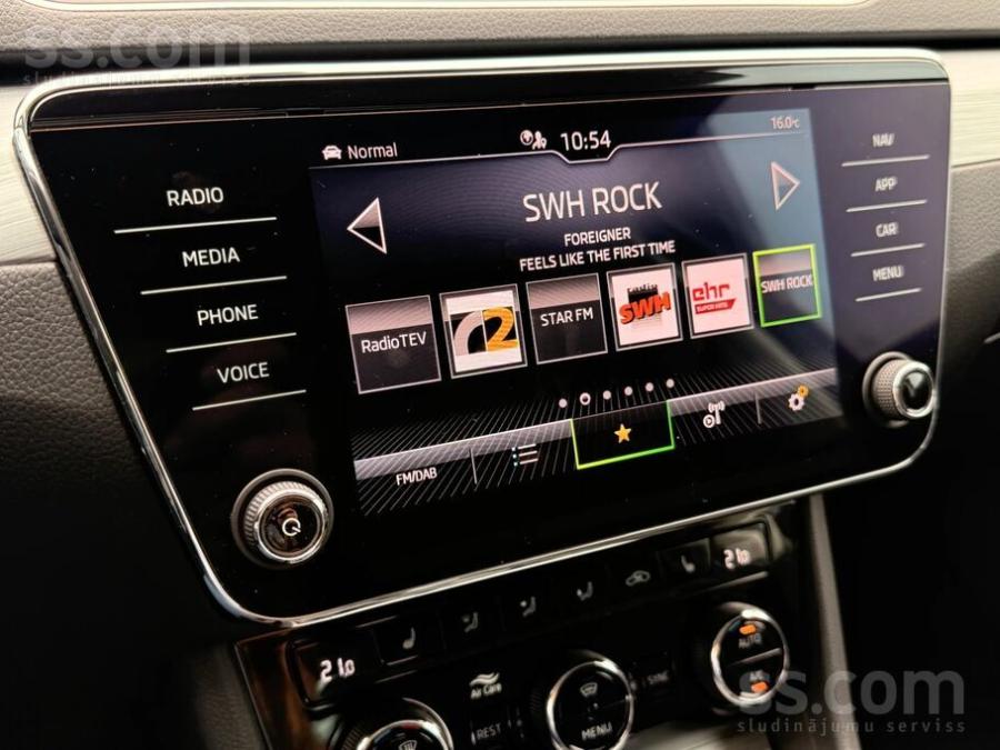 Grey Skoda SuperB 2021 in Riga, with an engine capacity of 1.40 L and mileage of 121 thousand km for 20490 €, photo 15 on AUTOMOTO.COM.LV