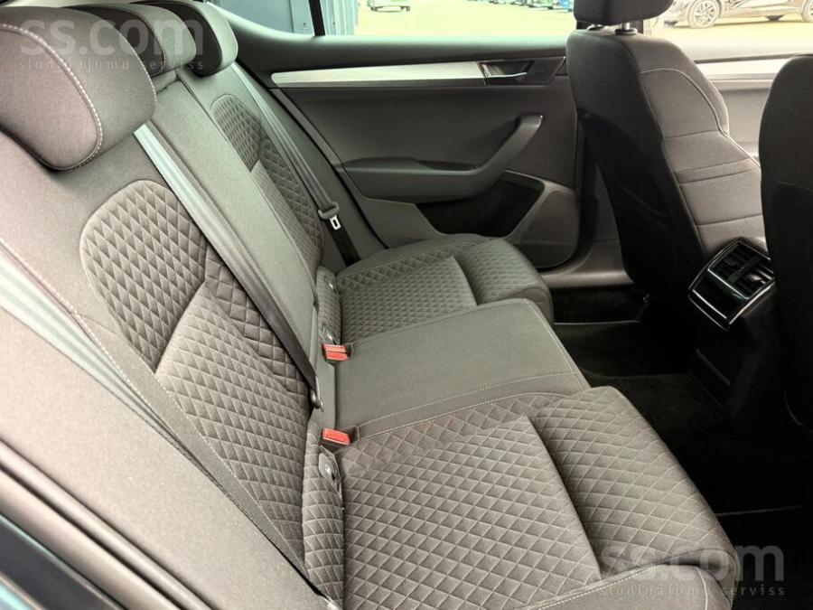 Grey Skoda SuperB 2021 in Riga, with an engine capacity of 1.40 L and mileage of 121 thousand km for 20490 €, photo 28 on AUTOMOTO.COM.LV