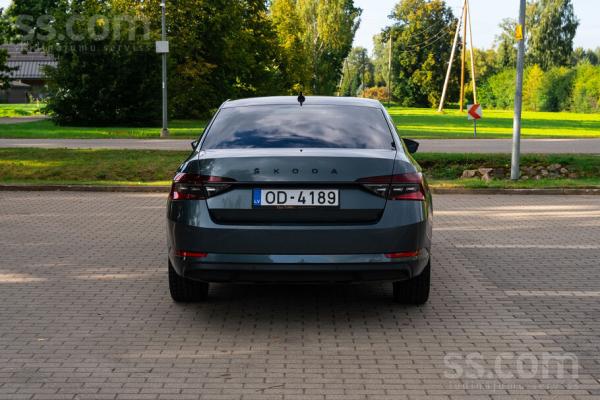 Pelēks Skoda SuperB 2021 Rīga, ar dzinēja tilpumu 2.00 L un nobraukumu 165 tūkst. km par 17900 €, foto 6 vietnē AUTOMOTO.COM.LV