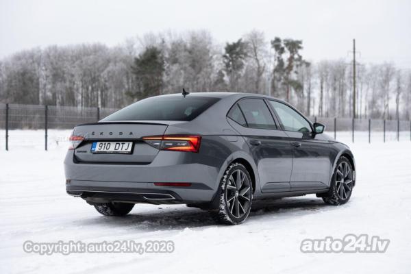 Pelēks Skoda SuperB 2022 Tallina, ar dzinēja tilpumu 1.50 L un nobraukumu 79 tūkst. km par 23900 €, foto 5 vietnē AUTOMOTO.COM.LV