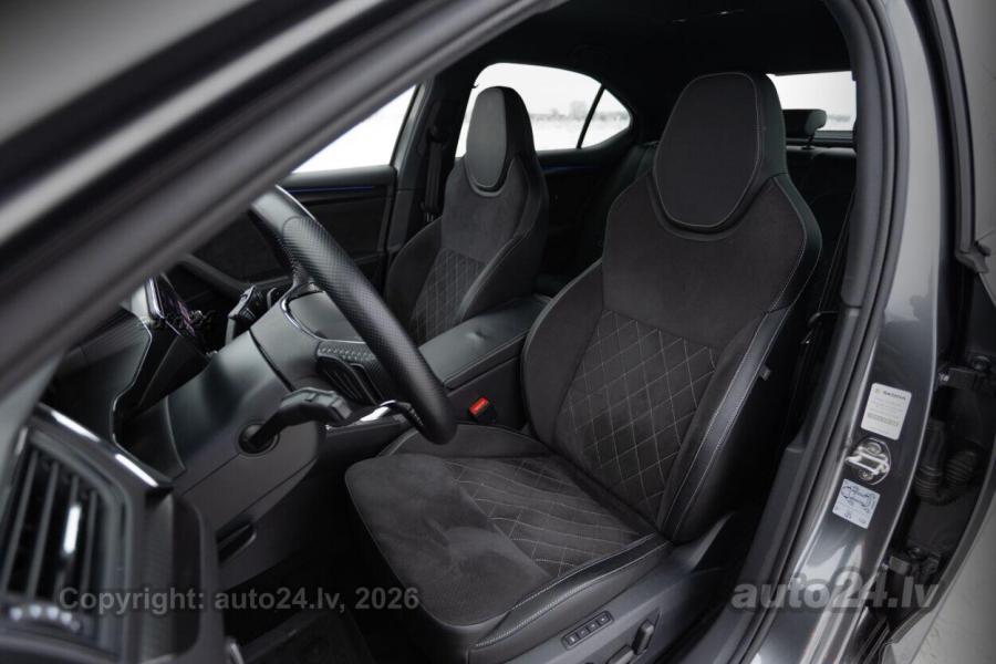 Pelēks Skoda SuperB 2022 Tallina, ar dzinēja tilpumu 1.50 L un nobraukumu 79 tūkst. km par 23900 €, foto 14 vietnē AUTOMOTO.COM.LV