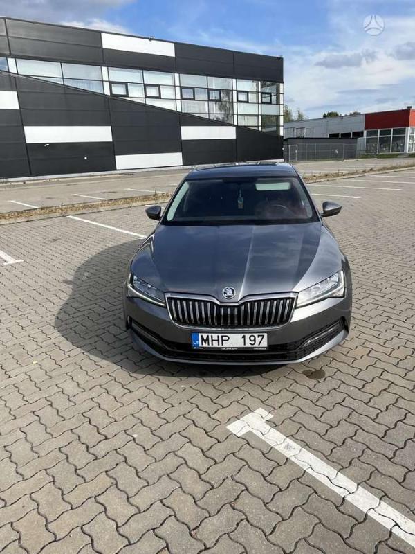 Pelēks Skoda SuperB 2022 Panevēža, ar dzinēja tilpumu 1.97 L un nobraukumu 148 tūkst. km par 21000 €, foto 1 vietnē AUTOMOTO.COM.LV
