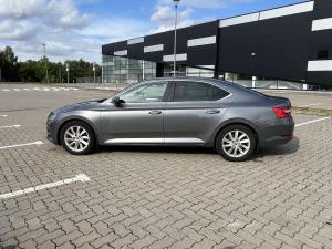 Pelēks Skoda SuperB 2022 Panevēža, ar dzinēja tilpumu 1.97 L un nobraukumu 148 tūkst. km par 21000 €, foto 7 vietnē AUTOMOTO.COM.LV