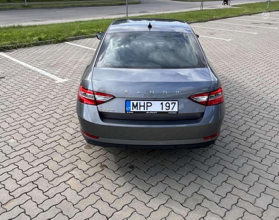 Pelēks Skoda SuperB 2022 Panevēža, ar dzinēja tilpumu 1.97 L un nobraukumu 148 tūkst. km par 21000 €, foto 8 vietnē AUTOMOTO.COM.LV