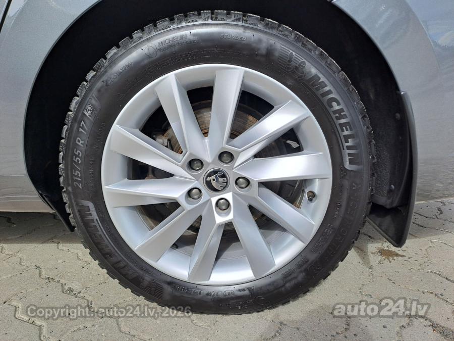 Grey Skoda SuperB 2023 in Tartu, with an engine capacity of 2.00 L and mileage of 45 thousand km for 28900 €, photo 8 on AUTOMOTO.COM.LV