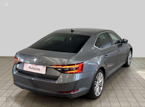 Grey Skoda SuperB 2023 in Kaunas, with an engine capacity of 1.97 L and mileage of 117 thousand km for 23000 €, photo 4 on AUTOMOTO.COM.LV