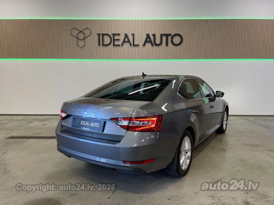 Grey Skoda SuperB 2023 in Tallinn, with an engine capacity of 1.50 L and mileage of 68 thousand km for 21890 €, photo 5 on AUTOMOTO.COM.LV