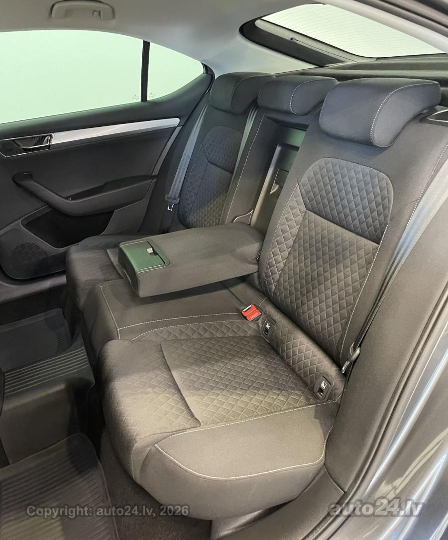 Grey Skoda SuperB 2023 in Tallinn, with an engine capacity of 1.50 L and mileage of 68 thousand km for 21890 €, photo 10 on AUTOMOTO.COM.LV