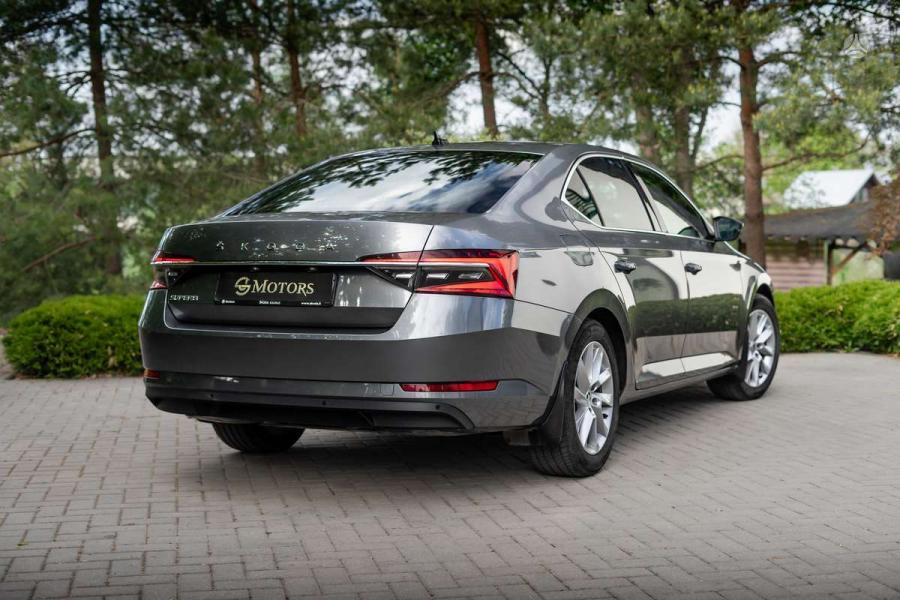 Pelēks Skoda SuperB 2023 Kauņa, ar dzinēja tilpumu 1.98 L un nobraukumu 116 tūkst. km par 23200 €, foto 4 vietnē AUTOMOTO.COM.LV