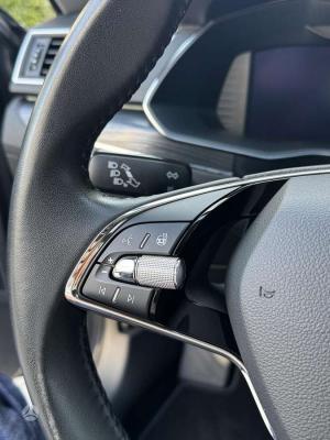 Pelēks Skoda SuperB 2023 Kauņa, ar dzinēja tilpumu 1.98 L un nobraukumu 116 tūkst. km par 23200 €, foto 38 vietnē AUTOMOTO.COM.LV