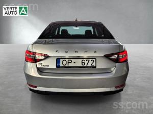 Pelēks Skoda SuperB 2023 Rīga, ar dzinēja tilpumu 1.50 L un nobraukumu 76 tūkst. km par 22590 €, foto 6 vietnē AUTOMOTO.COM.LV
