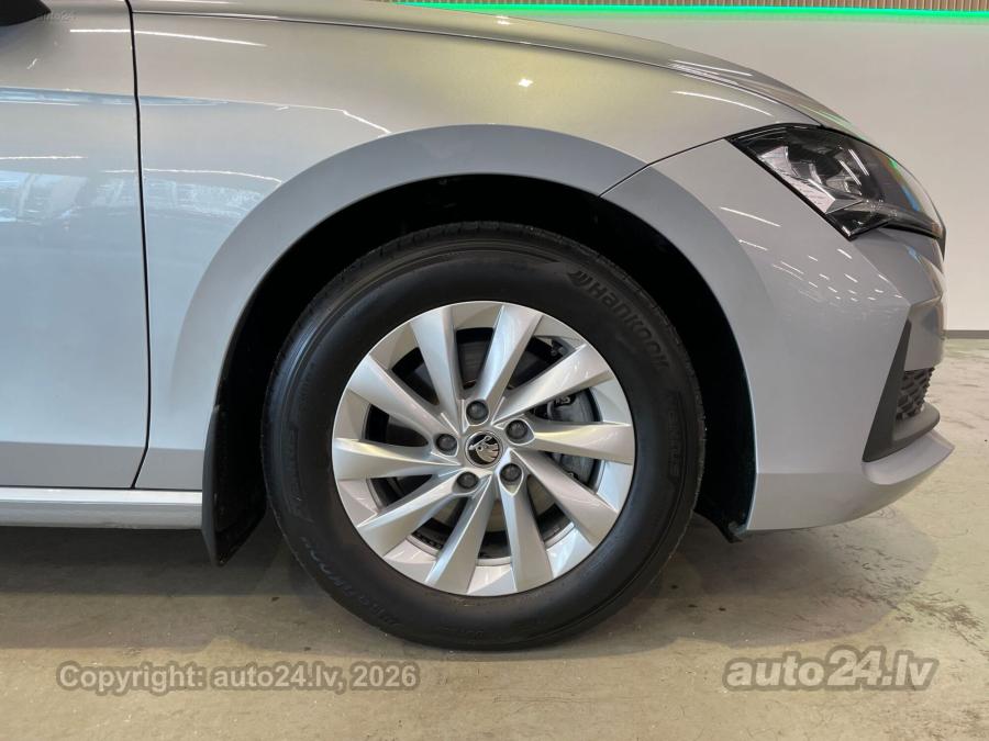 Pelēks Skoda SuperB 2024 Tallina, ar dzinēja tilpumu 1.50 L un nobraukumu 49 tūkst. km par 29990 €, foto 6 vietnē AUTOMOTO.COM.LV