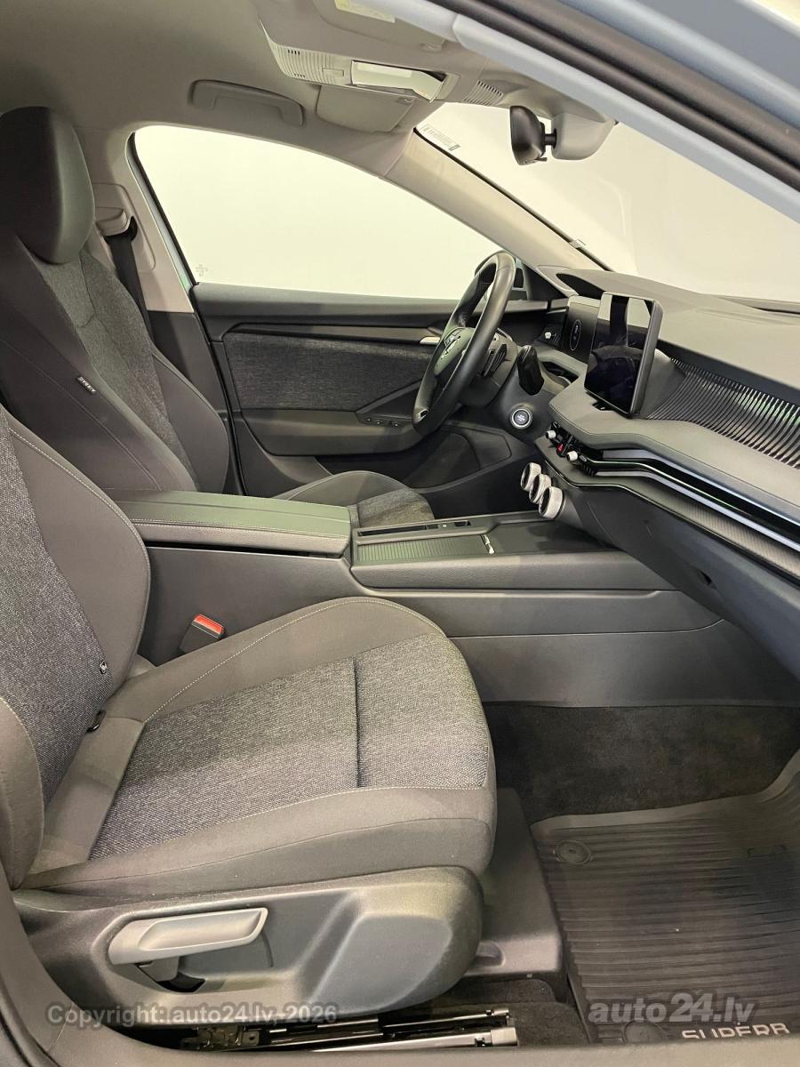 Pelēks Skoda SuperB 2024 Tallina, ar dzinēja tilpumu 1.50 L un nobraukumu 49 tūkst. km par 29990 €, foto 10 vietnē AUTOMOTO.COM.LV