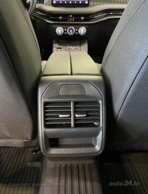 Pelēks Skoda SuperB 2024 Tallina, ar dzinēja tilpumu 1.50 L un nobraukumu 49 tūkst. km par 29990 €, foto 18 vietnē AUTOMOTO.COM.LV