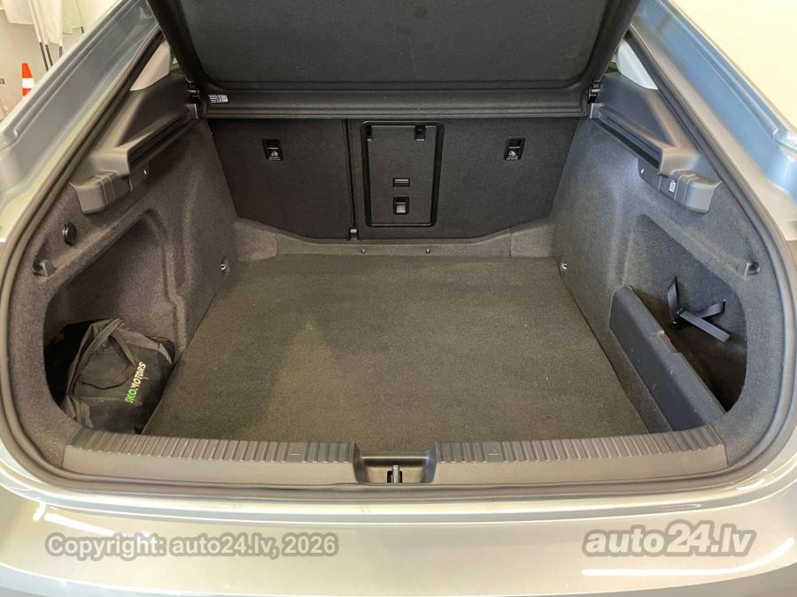 Pelēks Skoda SuperB 2024 Tallina, ar dzinēja tilpumu 1.50 L un nobraukumu 49 tūkst. km par 29990 €, foto 21 vietnē AUTOMOTO.COM.LV