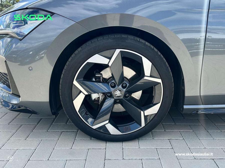 Pelēks Skoda SuperB 2025 Šauļi, ar dzinēja tilpumu 1.50 L un nobraukumu 20 tūkst. km par 37900 €, foto 17 vietnē AUTOMOTO.COM.LV
