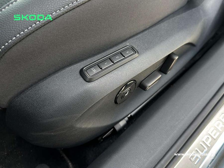 Pelēks Skoda SuperB 2025 Šauļi, ar dzinēja tilpumu 1.50 L un nobraukumu 20 tūkst. km par 37900 €, foto 19 vietnē AUTOMOTO.COM.LV