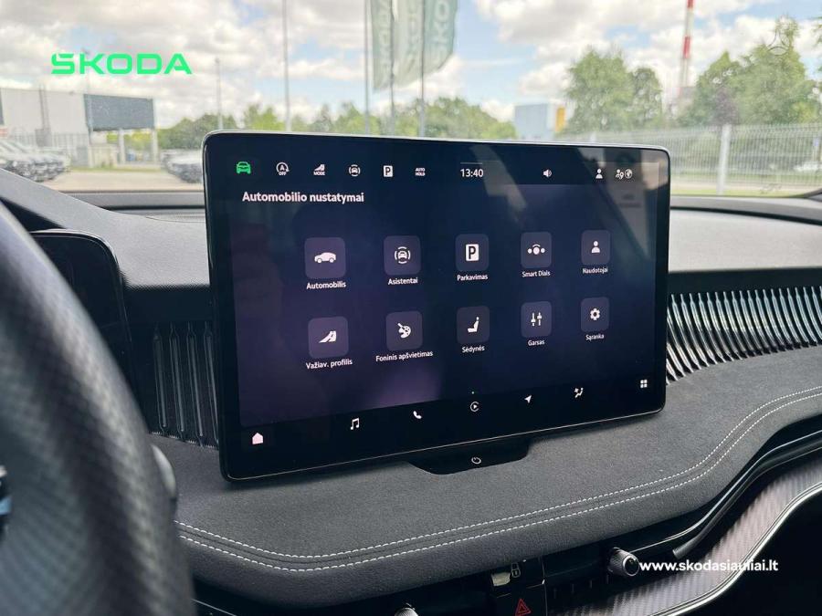 Pelēks Skoda SuperB 2025 Šauļi, ar dzinēja tilpumu 1.50 L un nobraukumu 20 tūkst. km par 37900 €, foto 32 vietnē AUTOMOTO.COM.LV
