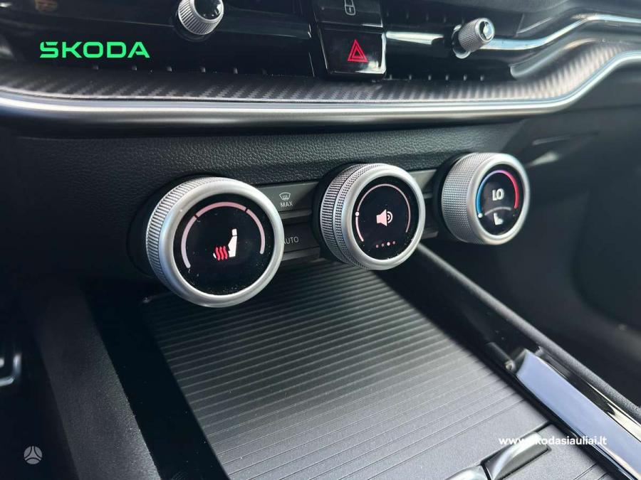 Pelēks Skoda SuperB 2025 Šauļi, ar dzinēja tilpumu 1.50 L un nobraukumu 20 tūkst. km par 37900 €, foto 37 vietnē AUTOMOTO.COM.LV