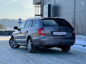 Grey Skoda SuperB 2010 in Vilnius, with an engine capacity of 1.97 L and mileage of 390 thousand km for 4790 €, photo 2 on AUTOMOTO.COM.LV