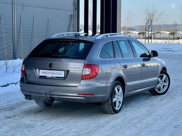 Pelēks Skoda SuperB 2010 Viļņa, ar dzinēja tilpumu 1.97 L un nobraukumu 390 tūkst. km par 4790 €, foto 4 vietnē AUTOMOTO.COM.LV