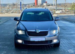 Grey Skoda SuperB 2010 in Vilnius, with an engine capacity of 2.00 L and mileage of 390 thousand km for 4490 €, photo 5 on AUTOMOTO.COM.LV