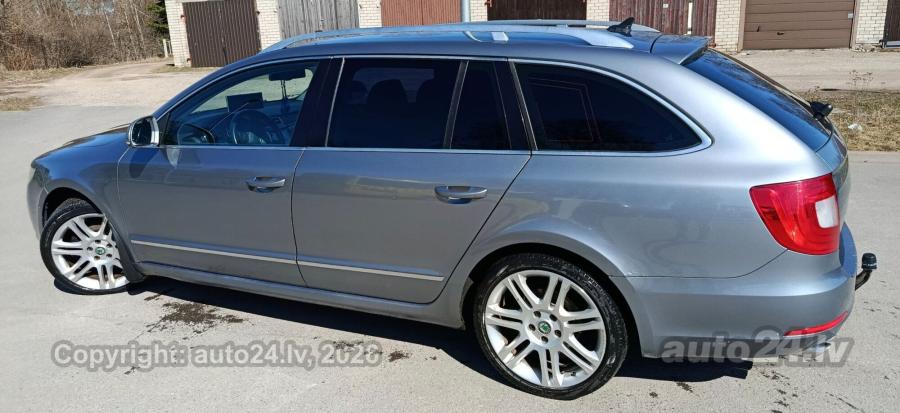 Pelēks Skoda SuperB 2010 Tallina, ar dzinēja tilpumu 2.00 L un nobraukumu 37 tūkst. km par 5000 €, foto 8 vietnē AUTOMOTO.COM.LV