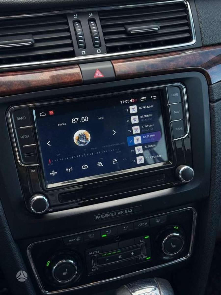Pelēks Skoda SuperB 2010 Klaipėda, ar dzinēja tilpumu 1.97 L un nobraukumu 292 tūkst. km par 3800 €, foto 14 vietnē AUTOMOTO.COM.LV